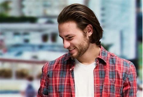 Why Younger Women Find Older Men Attractive Artofit