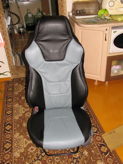 5. Автомобильные чехлы "Recaro" (экокожа) — Mazda 6 (1G) GG, 2 л, 2003 ...