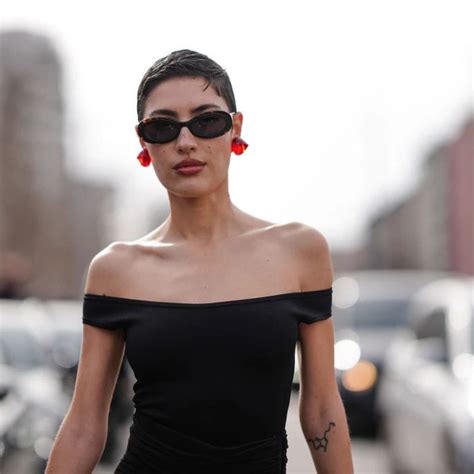 The 90s Power Pixie Haircut Trend Is Back In 2024