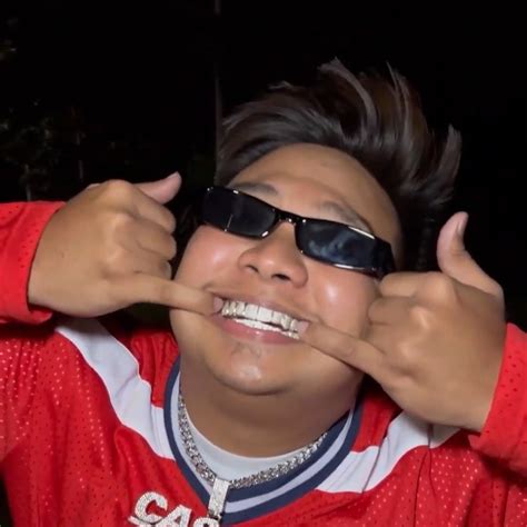 Malupiton Official Happy Friend Vlogs Malupiton Official Happy Friend Vlogs By Pills