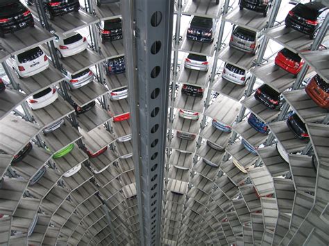 Edge Computing Key To Autonomous Cars Edgemcs