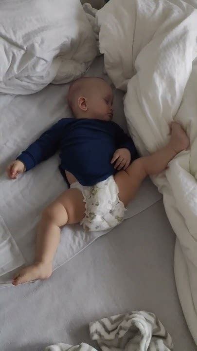 Счастье в семье это мирно спящий ребенок дети смешноевидео приколы германия Youtube