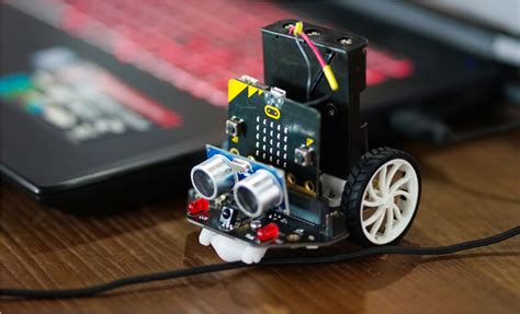 Playเพลิน Learnรู้ สนุกไปกับการเขียนโปรแกรมเบื้องต้น