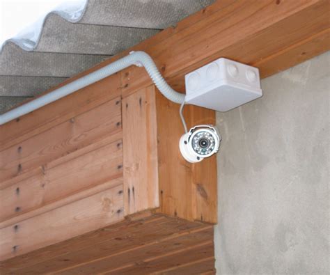 Kujdes Se Ka Kamera” Vajza Denoncon Administratoren Po Më Kontrollon Mua Dhe Familjen Gazeta Si