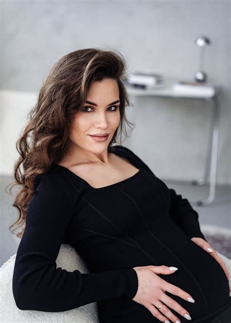 Pin On Pregnant