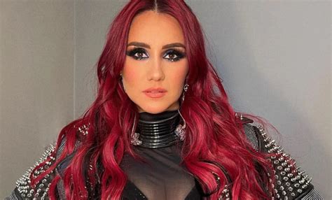 Dulce Maria Do Rbd Comemora Retorno Ao Brasil