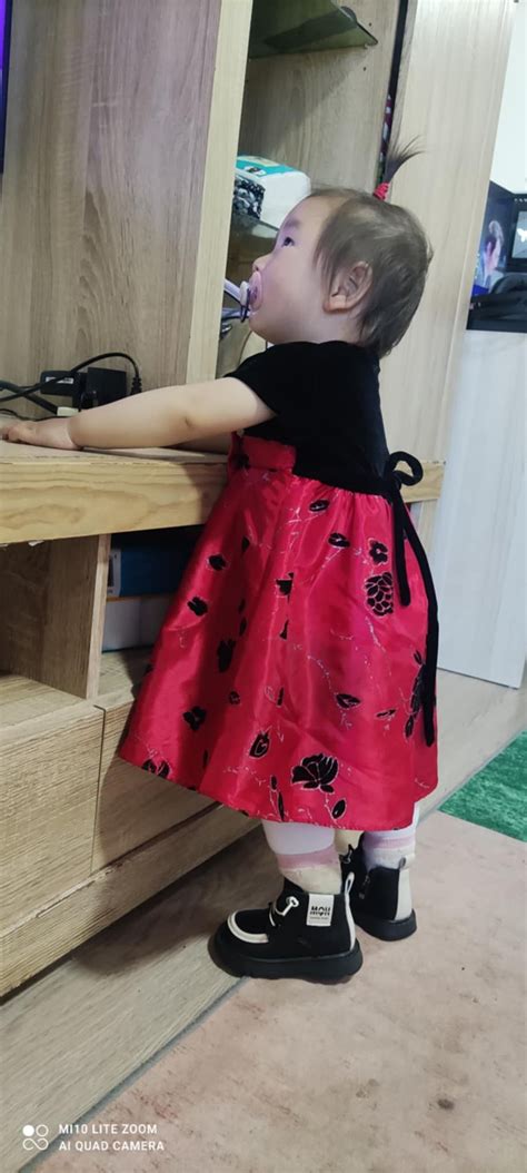 Ээж болоод ~ядарсандаа ~таргалж язарч зүс царай алдсандаа ~олон шөнө нойргүй хоносондоо ~сэтгэл