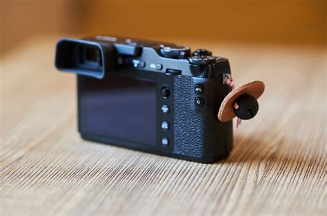 Camera Bug Is A Small But Smart Solution To A Big But Common Camera Problem Yanko Design