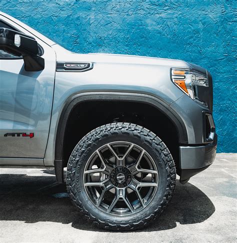 Gmc At4 W 20x9 B103 Fang Wheels W 2756520 Tires