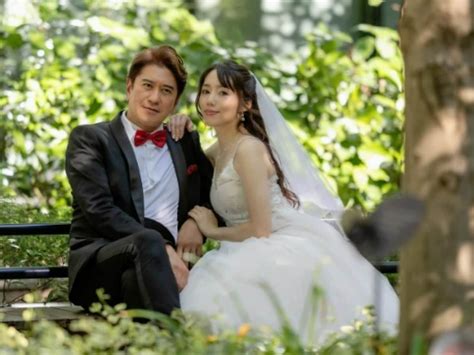川崎麻世の21歳下美人妻、ウエディングショット公開で祝福の声！ 「幸せオーラたっぷり」「お幸せに」 All About ニュース