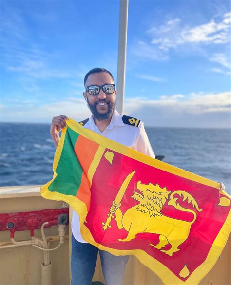 Mohamed Rizni On Linkedin Salute