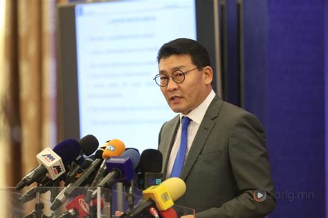 ЗТХ ийн дэд сайд Ж Бат Эрдэнийг ХХААХҮ ийн дэд сайдаар томилно