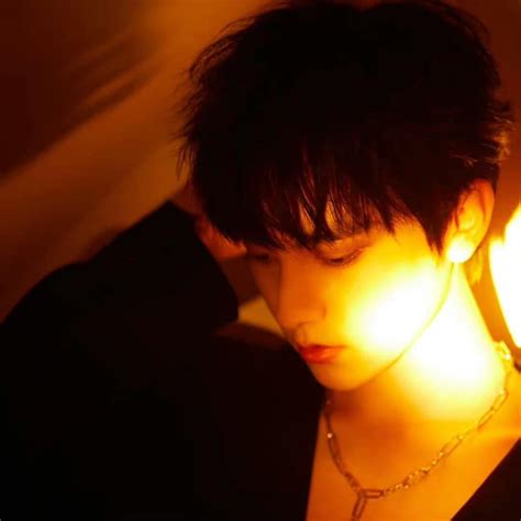 Sky天空少年 Wings Sky天空少年 Wings Added A New Photo