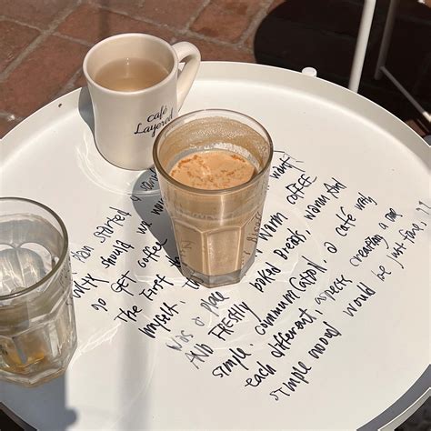 커피라빈트 용인본점 Coffeelabint 비 오는날 더 맛있는 우유빙수😋 눈꽃우유빙수에 고소한 콩가루와 오로지 국내산 팥 100 앙금 입니다 쫄깃쫄깃한 찹쌀떡