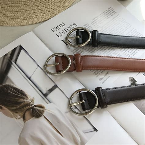 Badu Bg Изчистен дамски колан от еко кожен с кръгла катарама Badu Bg