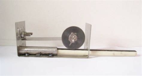 Wide Range Fbg Displacement Sensor Download Scientific Diagram
