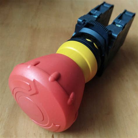 800fp Mt44px02s 800fp Mt44 800f Alp 800f X01s Emergency Stop Switch Ebay