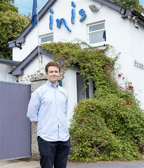 Andrew Cox 1 Inis