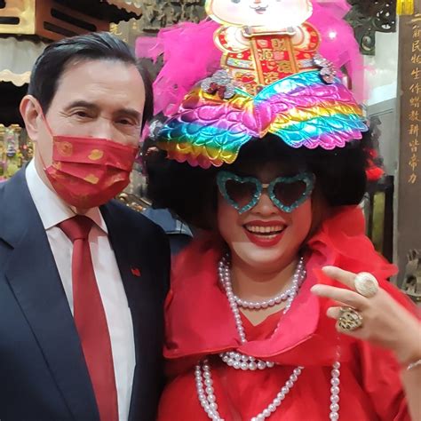 鄭秀文剪報復刻王 【鄭秀文唔敢諗最受歡迎女歌星】 －tvb周刊 20020108 鄭秀文 Sammicheng Tvb周刊 十