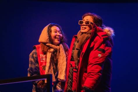 정진새 연출 극동 시베리아 순례길 암전만 50회↑…흐릿한 세계 반영 파이낸셜뉴스