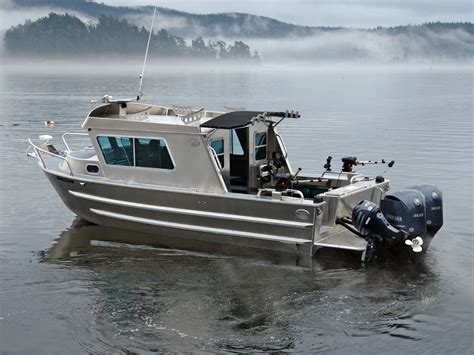 New Design 19ft Luxury Yacht Fishing Boat With Ce Certified Aluminum