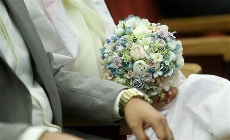 ازدواج عجیب مرد عربستانی با چهار زن از یک مدرسهعکس