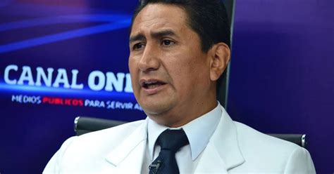 Володимир Серрон розкриває що повинні зробити ліві щоб бути в повному контролі Infobae