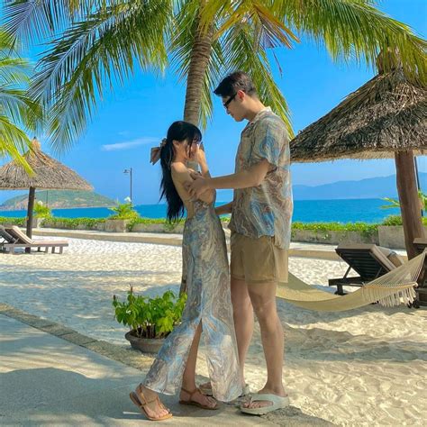 위시모어 동남아신혼여행룩커플세트 나트랑 뷔스티에 나염 백 오픈 크로스 끈나시 롱 원피스 And 남자 셔츠 1 Color