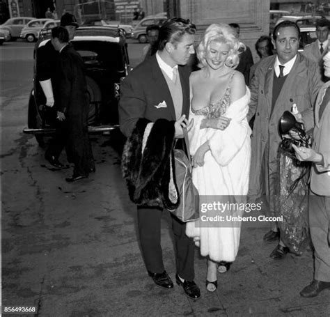 414 Jayne Mansfield Mickey Hargitay Photos And High Res Pictures Getty