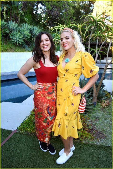 Mandy Moore And Isla Fisher Celebrate Rothys New Collection Photo