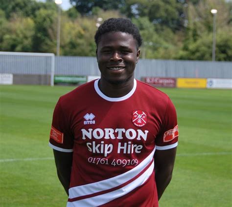 Lloyd Thomas 2022 2023 Biog And Stats The Southern League