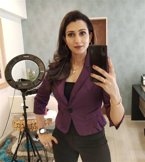 Pooja Kanwal Biography Height And Life Story Super Stars Bio