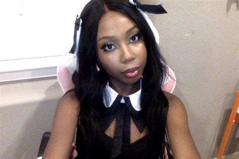 Senpai Bunny Girl Girl Bunny Girl Cross Necklace