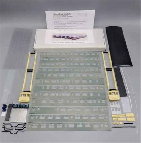 British Rail Class 124 Swindon Inter City Trans Pennine Dmu Silver