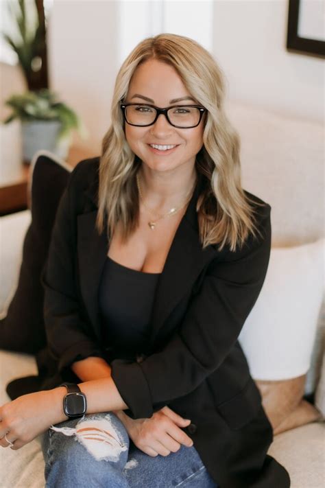 Nicole Booth Kappel Gateway Realty Kappel Gateway Realty Coldwell Banker Kappel