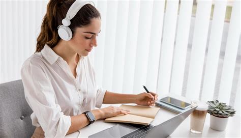 What Are Transcription Services And How To Use Them Vidby
