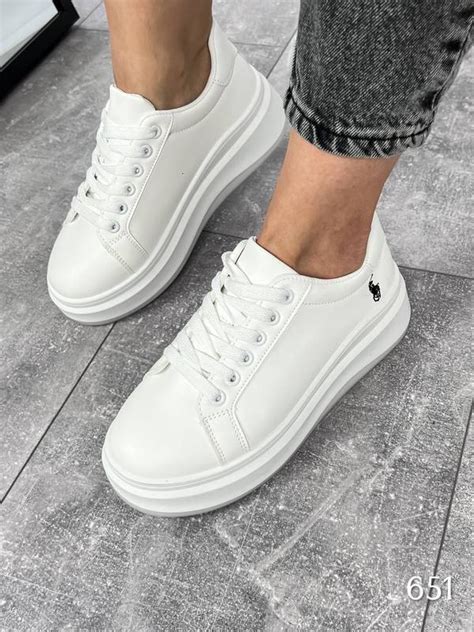 Кеди білі — ціна 960 грн у каталозі Кеди Купити жіночі речі за доступною ціною на Шафі Україна