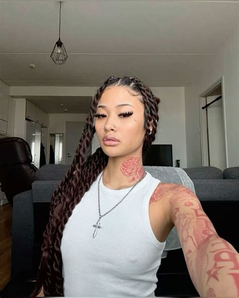 𝘶𝘳𝘣𝘢𝘯𝘣𝘳𝘢𝘵𝘵𝘪𝘦 𝘰𝘯 𝘱𝘪𝘯𝘵𝘦𝘳𝘦𝘴𝘵 𖦹﹐゛ Coil Leray Braids Coi Leray Twists