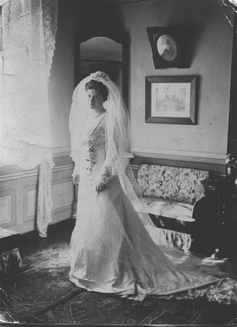 Фото Софья Людвиговна Подобедова урожденная Делла Вос 1910 год Люблинская губ г Янов