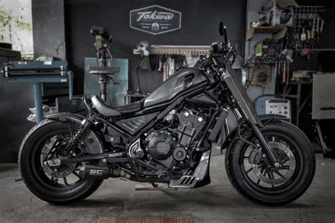 Honda Rebel 300 Custom Online