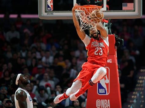 Anthony Davis Pelicans Dunk