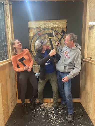 Axe Throwing Rules Official Guidelines Creative Game Mode Ideas
