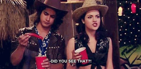 Liz Gillies Avan Jogia Gif Wifflegif