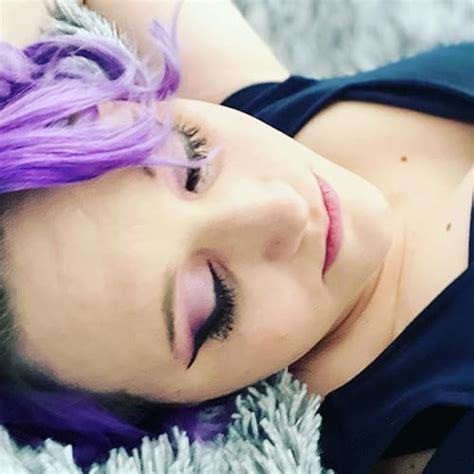 Anna D Stoddards Amazon Page