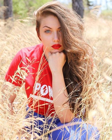 Pin By Chaima On Idée Photo Insta Beauty Beautiful Eyes Celebrities