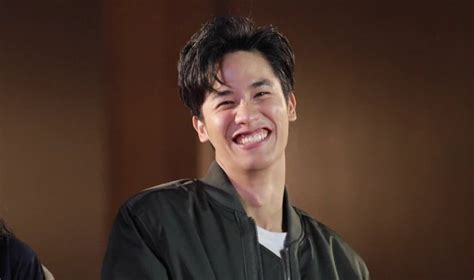 ปักพินโดย Ramid ใน วาฬ วาฬ