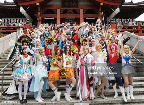 Japanese Cosplay Photos And Premium High Res Pictures Getty Images