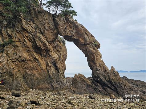 천상의 섬 승봉도 남대문 바위 촛대바위