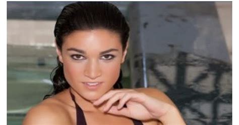 Dailymobile Michelle Jenneke Bikini Hd Wallpaper Michelle Jenneke Hot Hd Photos