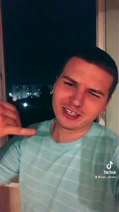 Действие стрелы Youtube